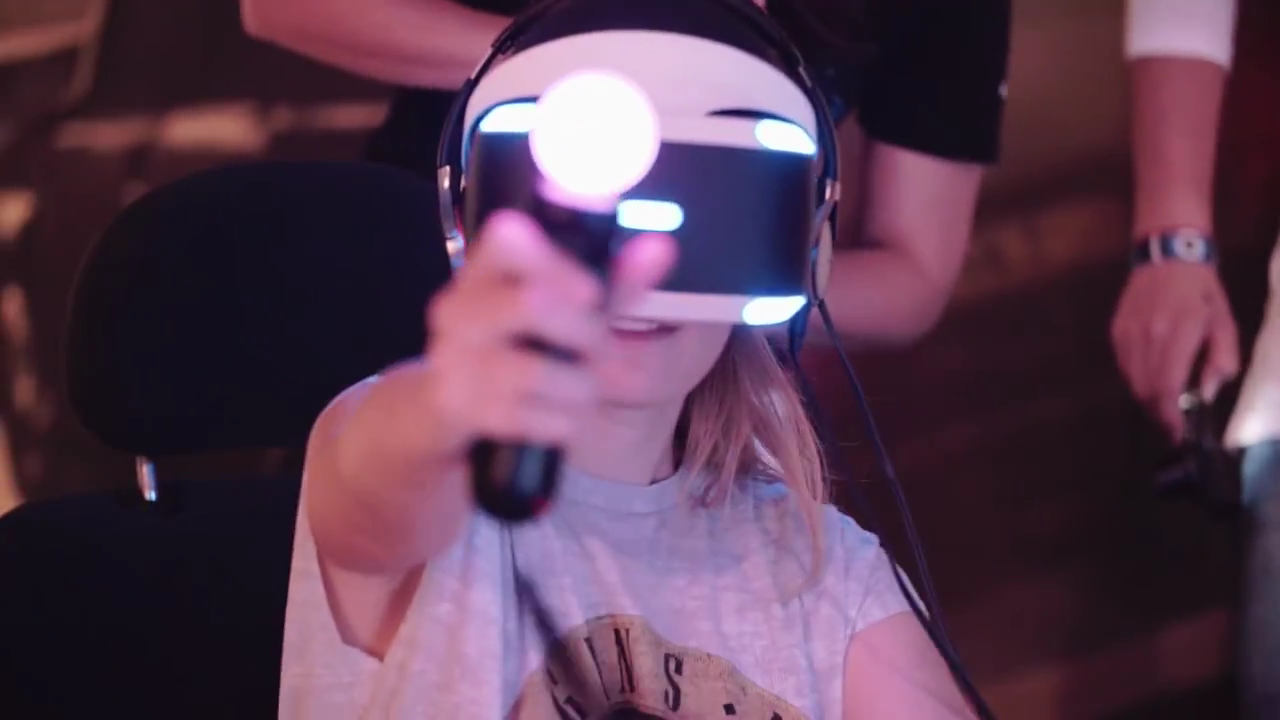 用哪些方式在VR中移动（locomotion）比较合适？（成本低、不晕、交互简单） - 知乎