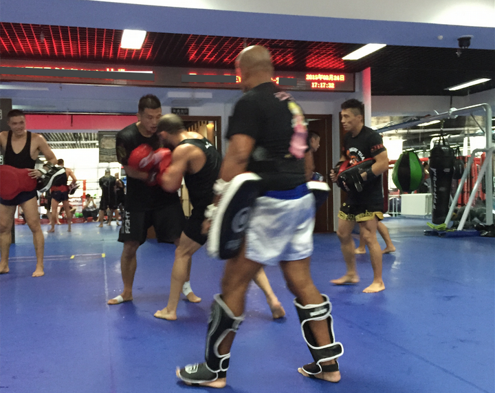 综合格斗（MMA）运动员的训练强度是怎样的？ - 知乎