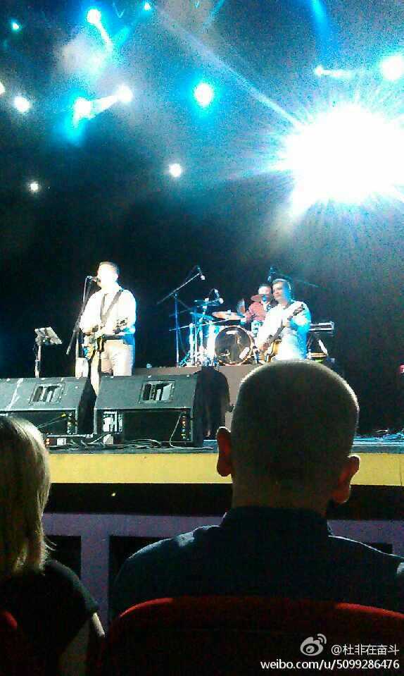 柳拜乐队（Любэ/Lube）的歌怎么样？ - 知乎