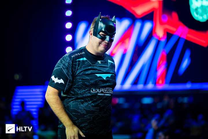 你为什么喜欢CS:GO战队Faze Clan？ - 知乎