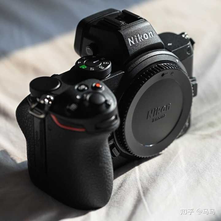 尼康 Z5 的价格低于 Z6 2、Z7 2，是否意味着它的性能比其他两款差？ - 知乎