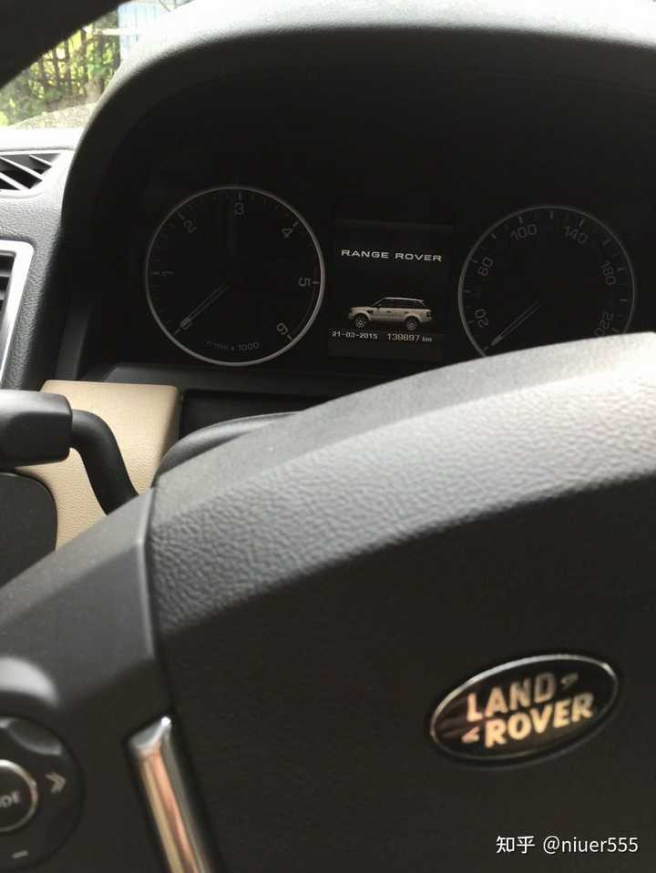 奥迪A6L 55顶配旗舰和国产宝马X5L 40入门款选哪个？ - 知乎