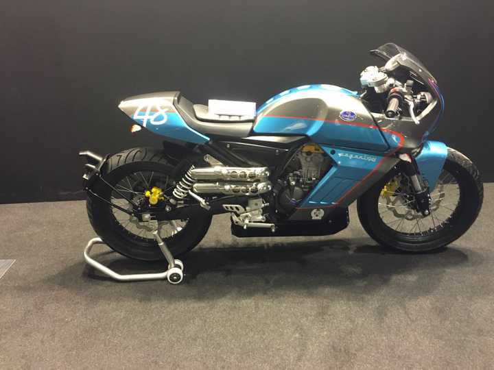 阿普利亚cr150这款车怎么样？ 看网友第一批车有不少小毛病 这车值得买吗？ - 知乎