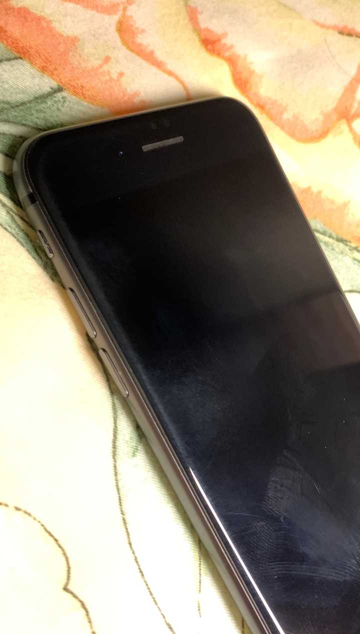 现在购入美版iPhone8p还是有锁xr?（希望大佬建议建议）? - 知乎