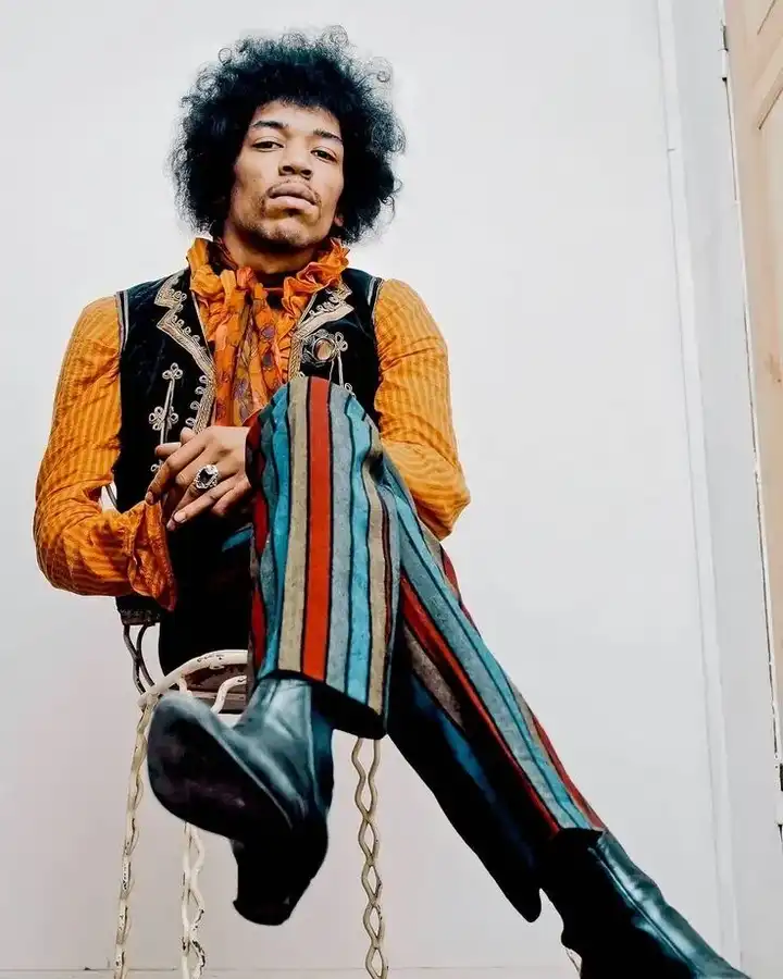 有人能说说Jimi Hendrix到底伟大在哪里么？为什么滚石杂志将其放在第一位？ - 知乎
