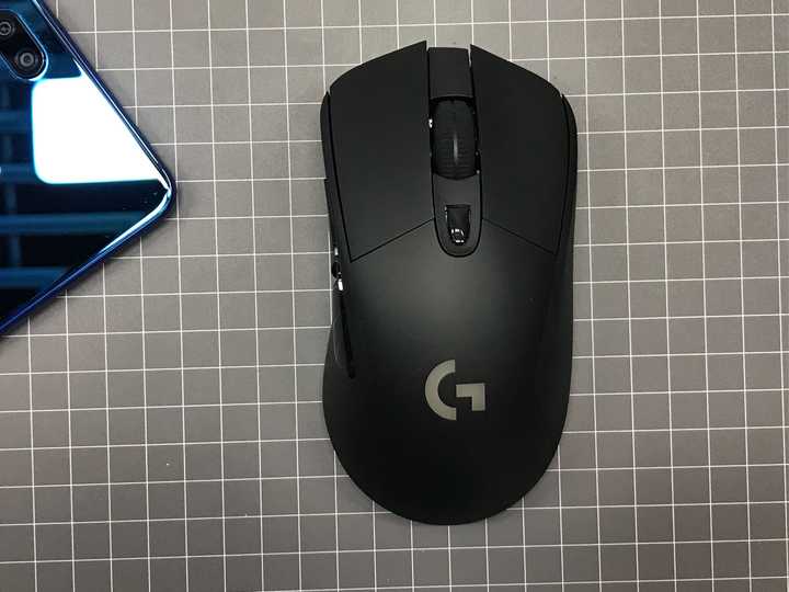 如何评价罗技 G703 LIGHTSPEED？ - 知乎