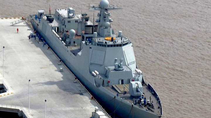 请问怎样从外观区分052C/D 054A 055和056？ - 知乎