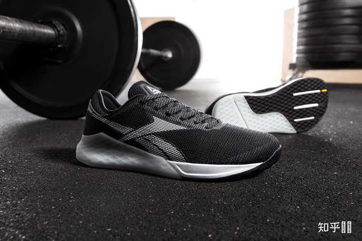 锐步(Reebok)有哪些值得选购的鞋子？ - 知乎