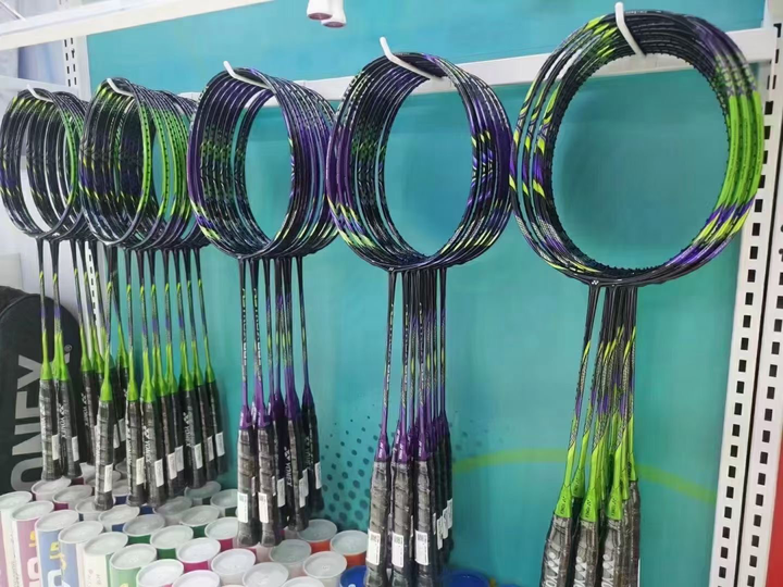 雷霆80，黑金隼，77pro，88dp选哪个？ - 知乎