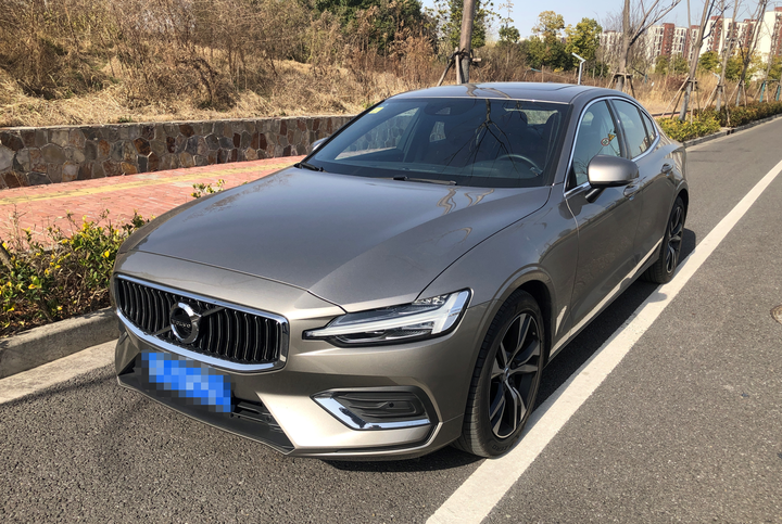 如何评价沃尔沃S60 这款车？值得入手吗？ - 知乎