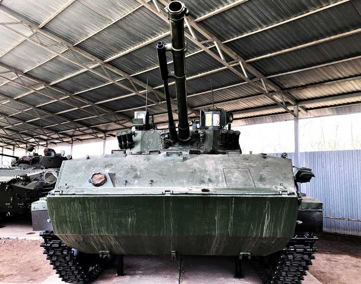 如何评价BMD-4M伞兵战车? - 知乎