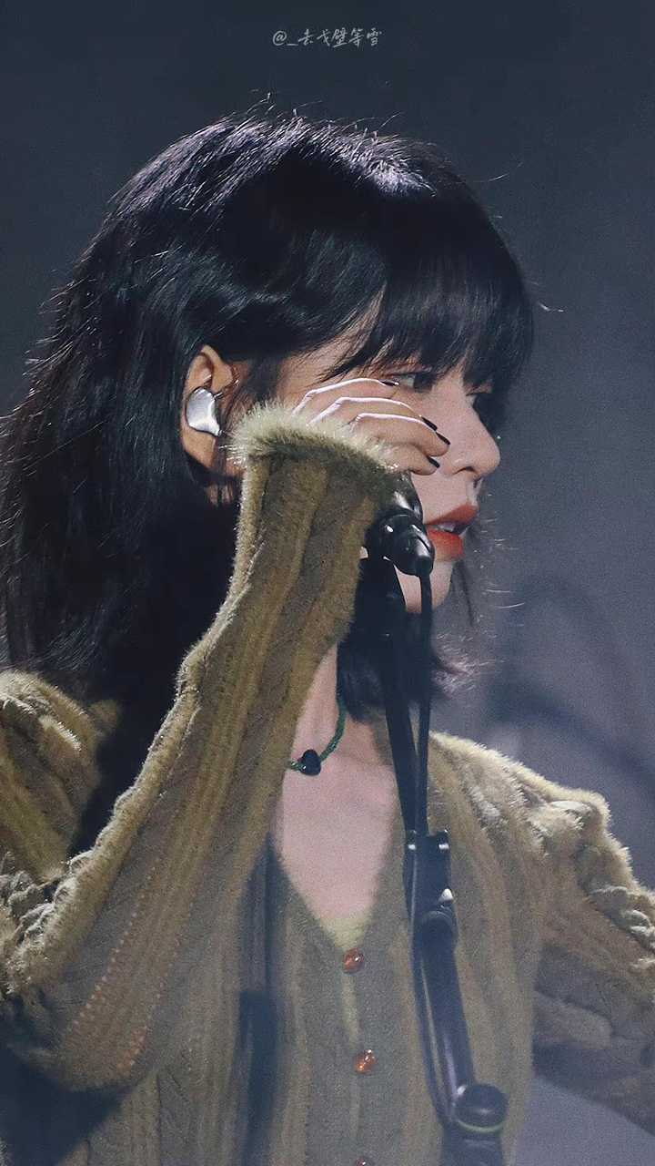 你们怎样评价房东的猫主唱王心怡的颜值呢? - 知乎