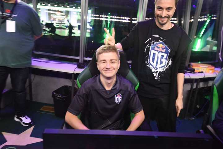 如何评价 TI8 总决赛OG 3:2战胜 PSG.LGD？ - 知乎