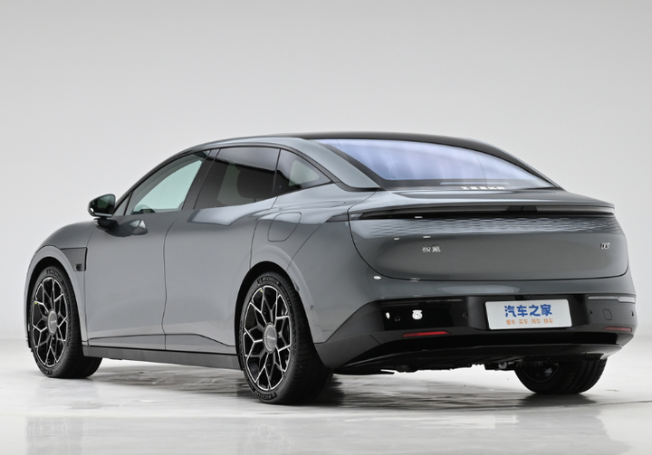 城市代步小鹏 P7i 和极氪 007 怎么选？或者还有别的同价位新能源车推荐吗？ - 知乎