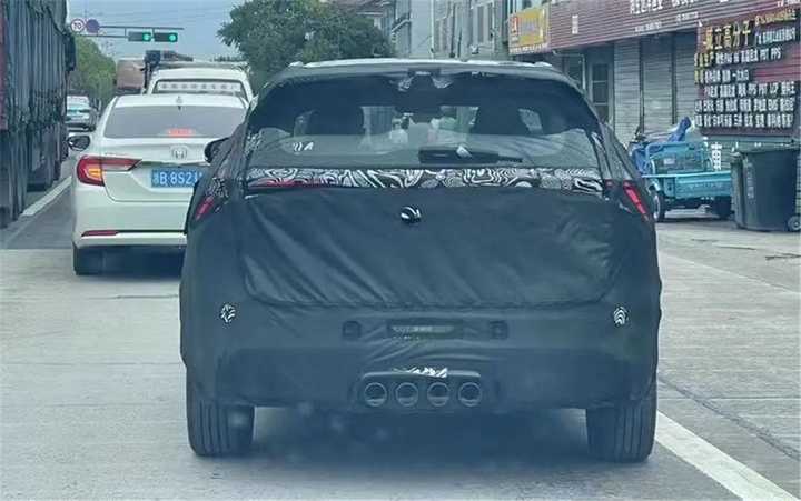 吉利全新 Suv 实车现身街头,内部代号 Fx11,其设计有何亮点? 知乎