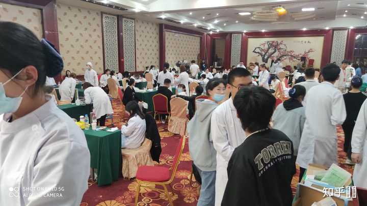 春季高考到底靠谱吗？毕业证什么的和夏考的人一样吗？工作怎么样？考不上怎么样？ - 知乎