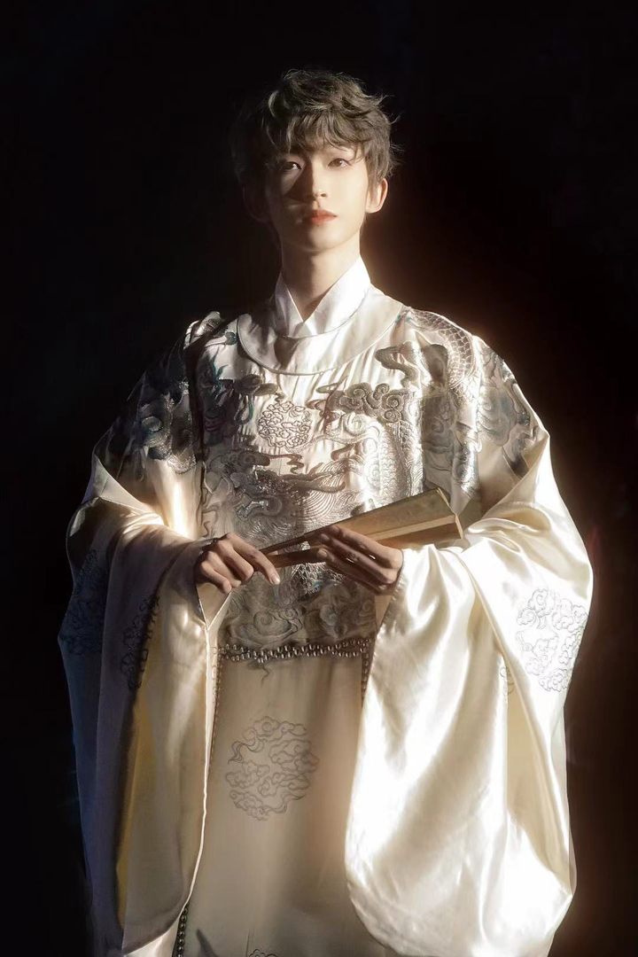 有没有好看的国风头像? - 知乎