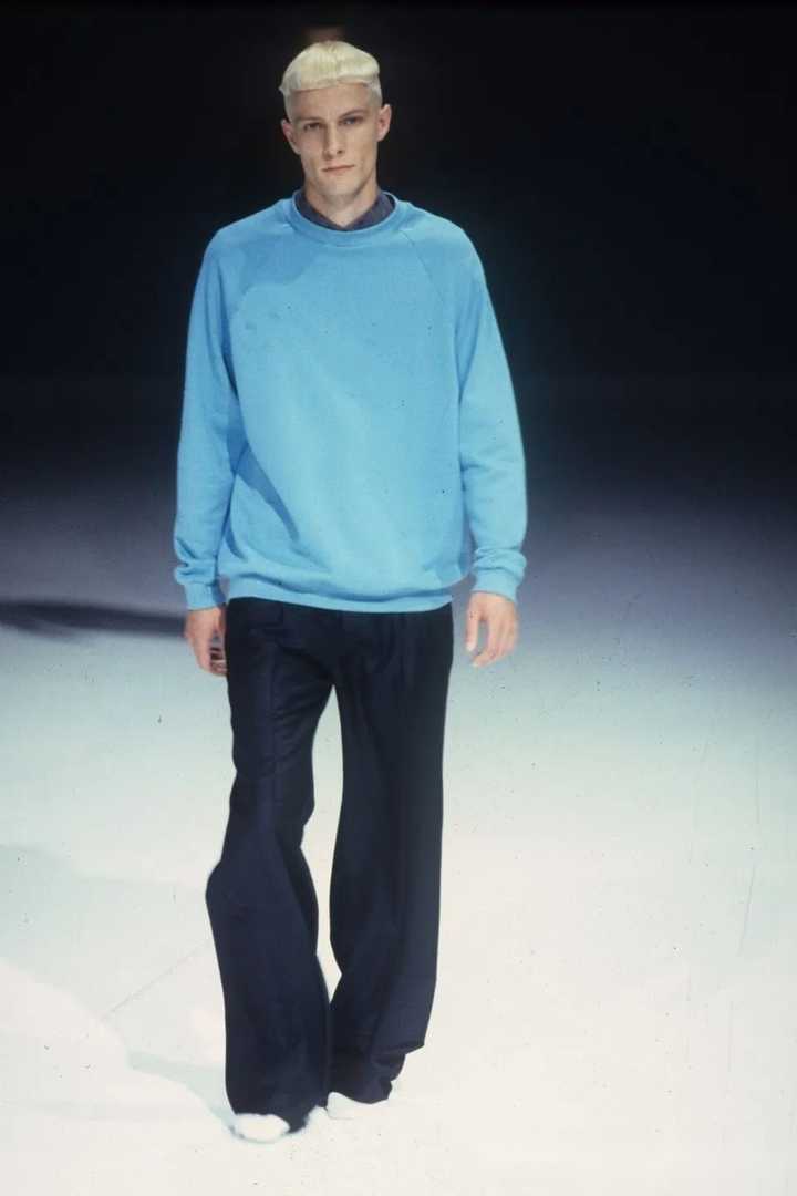 如何评价RAF SIMONS以及他的同名品牌？ - 知乎