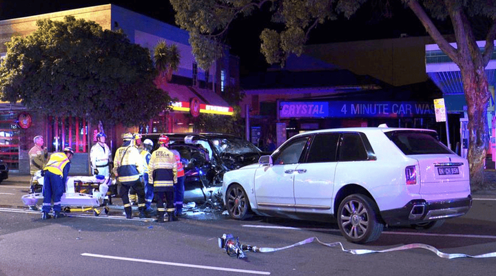 23 岁华裔女子在澳洲开驶劳斯莱斯出车祸，巨额财富来源成谜，如何看待此事？ - 知乎