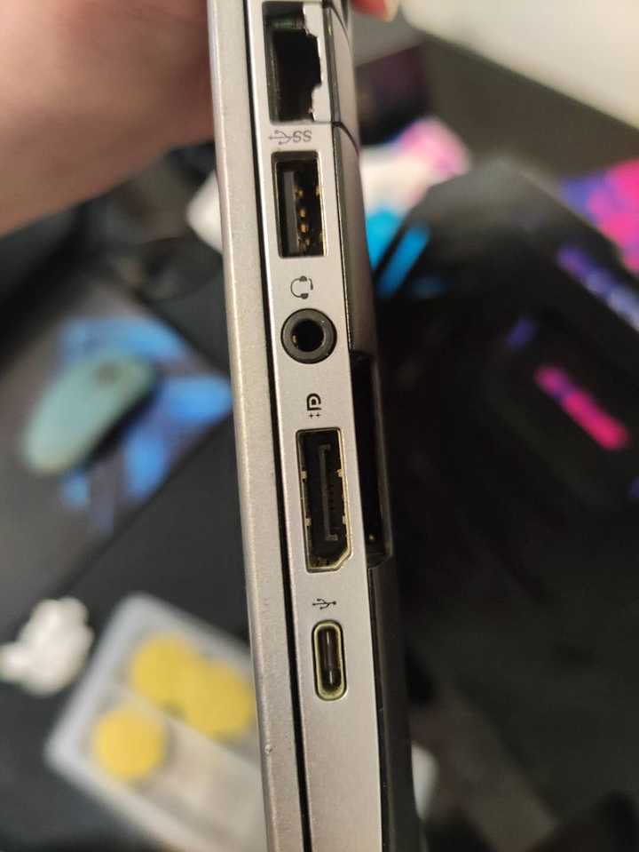 为什么大多数显卡都提供三个 DisplayPort 接口和一个 HDMI 接口？ - 知乎