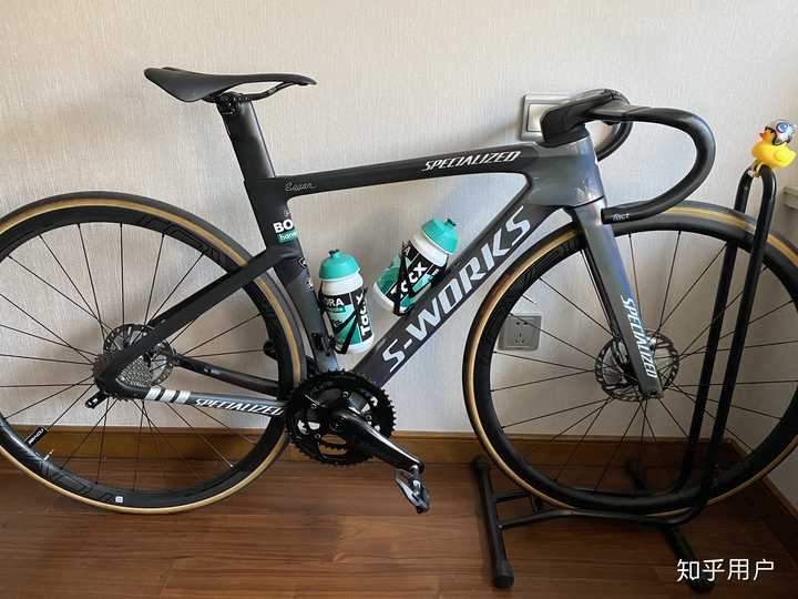 皮娜的F12与闪电的SL7怎么选？ - 知乎