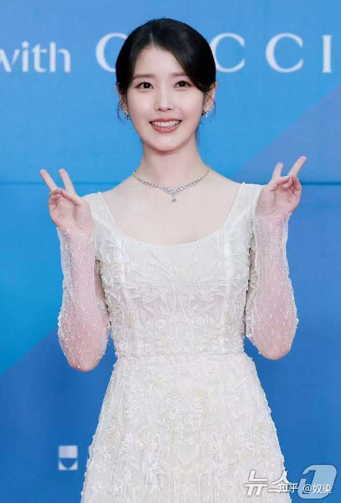 IU三次陪跑意难平，被热议《苦尽柑来遇见你》是剧带人，外网评价金泰梨演技高于IU？ - 知乎