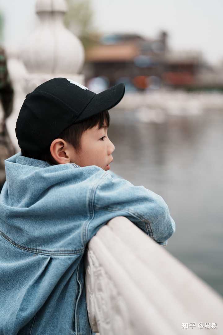 2.2W预算买A7M4还是XT5？ - 知乎