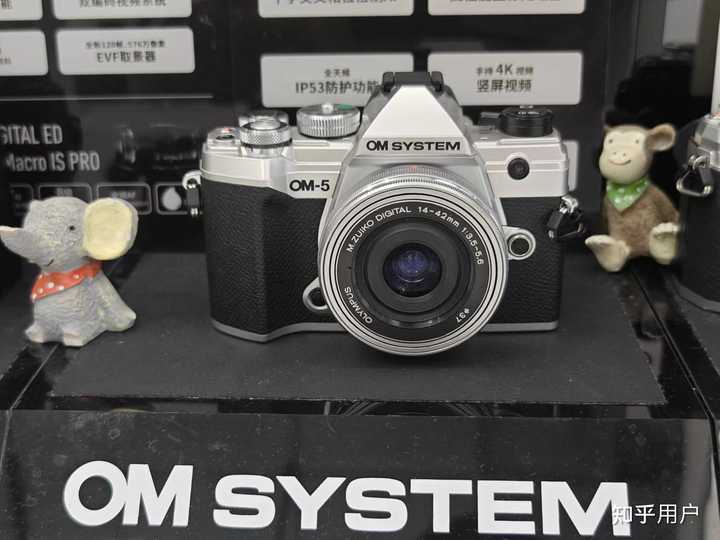 买奥林巴斯em52，53还是ep7，或者加点预算买om5? - 知乎