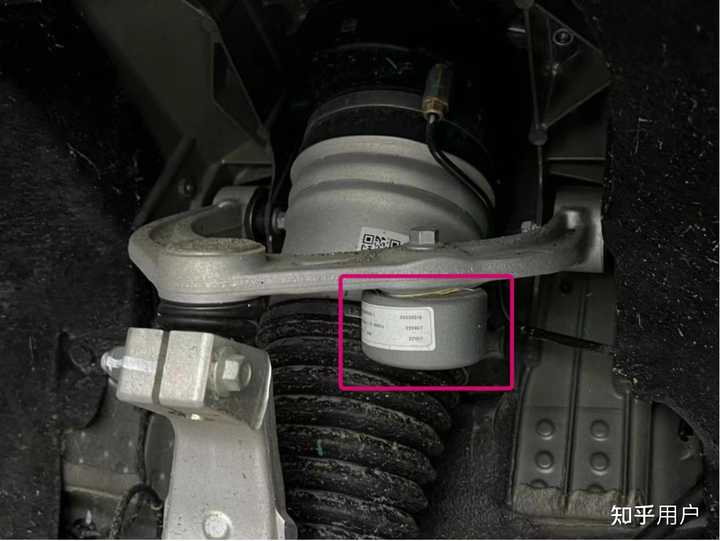 问界M7和理想L8，谁更值得入手？ - 知乎