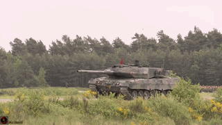 为何豹2坦克在后期型号（L2A5 L2A6 L2A7）中仍旧采用定角装弹？ - 知乎