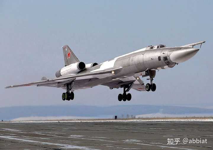如何评价图-22M轰炸机? - 知乎