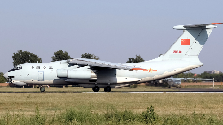 作为著名的伊尔-76的对标机型，C-141是为什么被研发出来的？ - 知乎