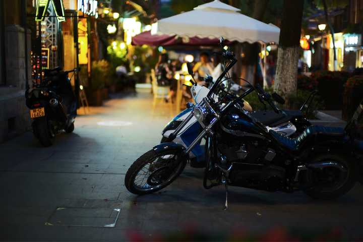 Leica镜头的ASPH是啥意思？summicron和summilux有啥区别？ - 知乎