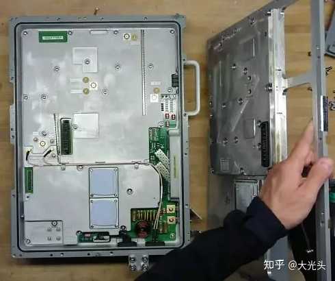 拆解华为 RRU3908 设备是怎样的体验？ - 知乎