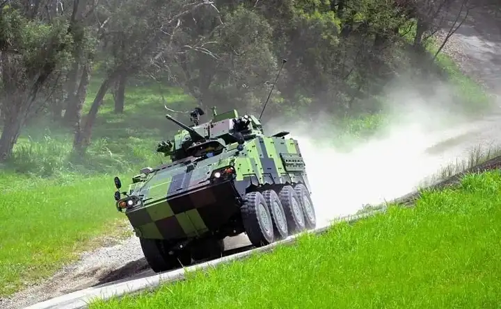 如何评价CM-33/34“云豹”装甲车？ - 知乎