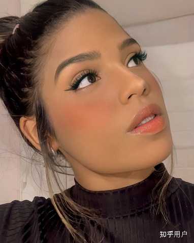 什么是e-girl？ - 知乎