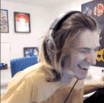 有没有XQC的动图表情包？ - 知乎