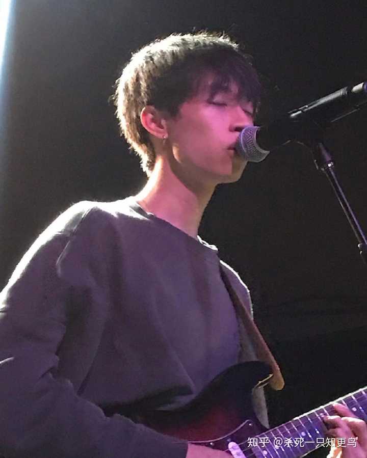 如何评价keshi这位歌手？ - 知乎