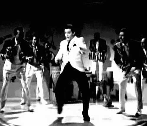 猫王（Elvis presley）当年有多火? - 知乎