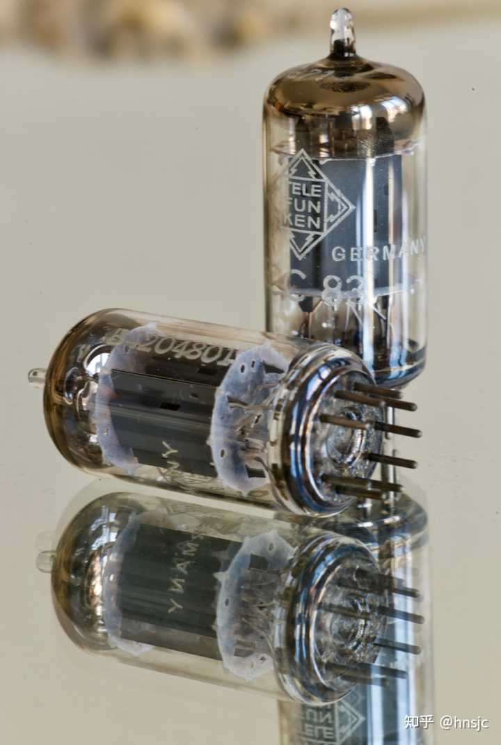 电子管ECC83，ECC803和ECC803S有什么区别？能通用吗？ - 知乎