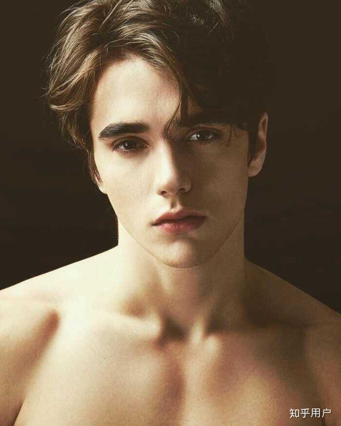 男孩子可以帅到什么程度？ - 知乎