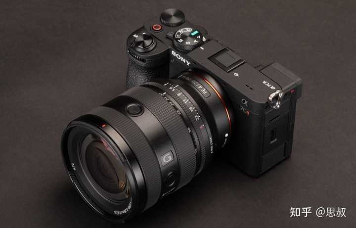 2.2W预算买A7M4还是XT5？ - 知乎