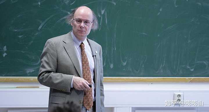 C++之父本人自己写的C++教材，为何并不是最受欢迎的教材？ - 知乎