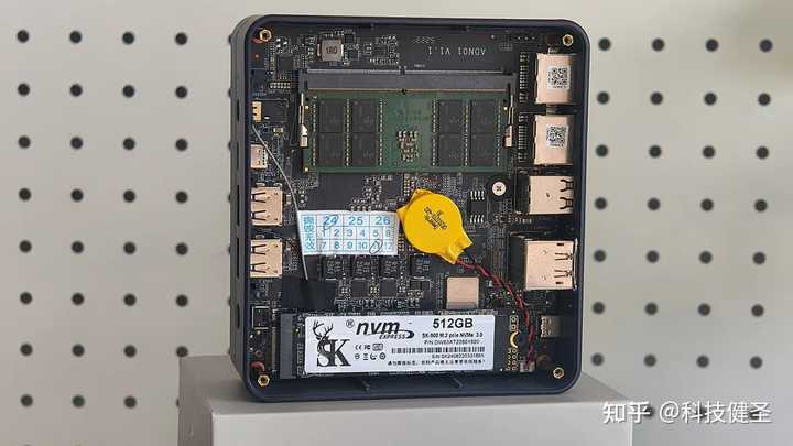 Intel I3 N300与N305有何性能差别？ - 知乎