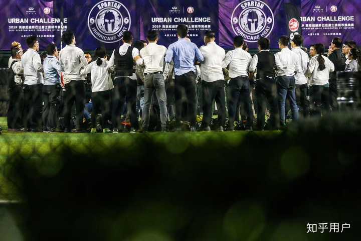 听到很多人安利斯巴达勇士赛还有一个飓风赛挑战，有没有参加过的大神说下到底是个什么样的比赛啊？虐不虐？ - 知乎