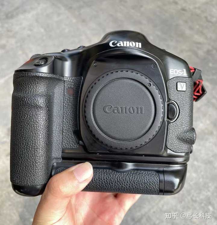如何评价佳能eos-1胶片单反相机(非1n,1v)？ - 知乎