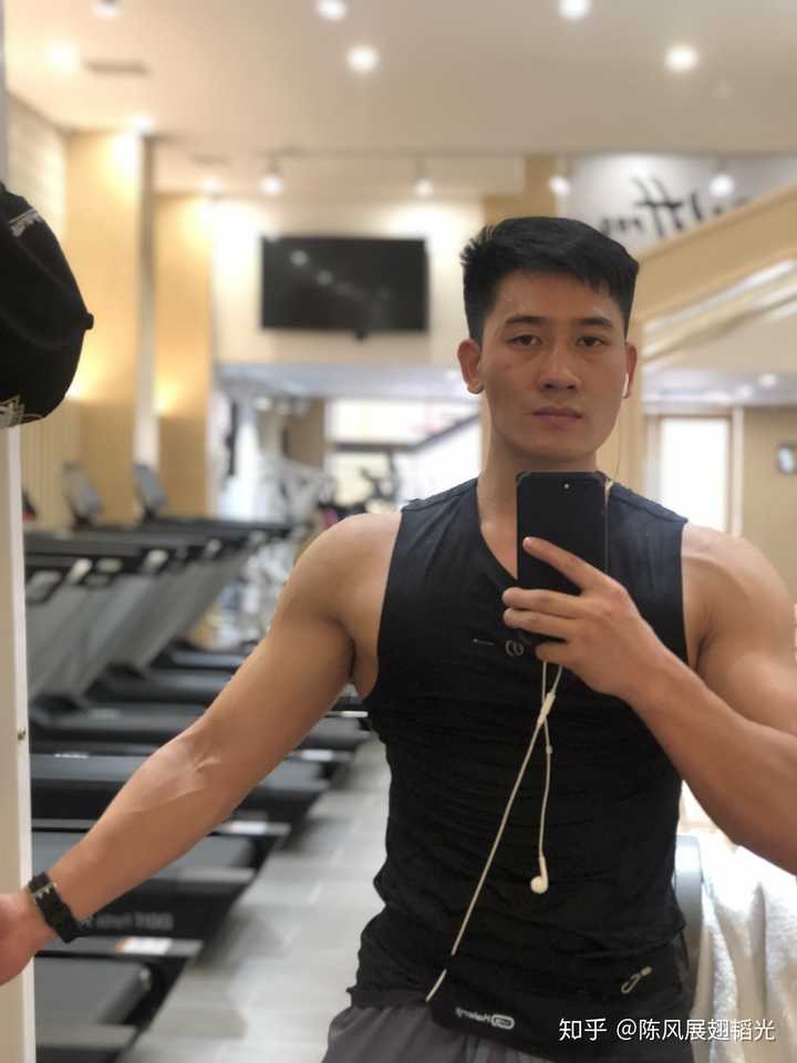 173的标准体重是多少？ - 知乎