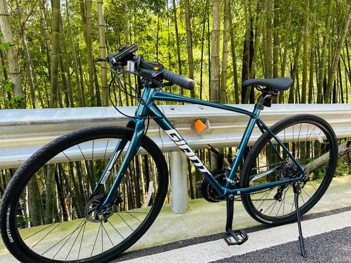 最近喜德盛新出的GR500跨界山地车怎么样？和Escape1哪个更适合通勤？ - 知乎