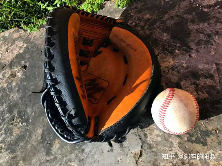 如何选购棒球手套？ - 知乎