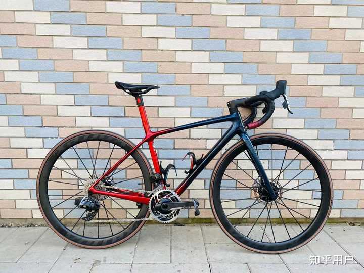 捷安特 TCR 和 PP 车架几何区别在哪里？骑行姿势为什么一个舒适一个费腰？ - 知乎